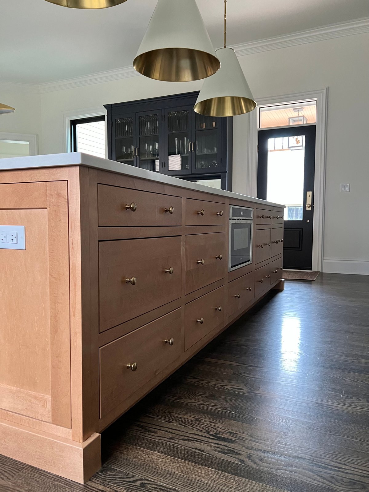 Inset vs Overlay Cabinets: Choosing the Best Fit for Your Space
